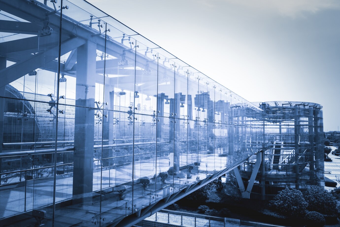 Estructuración de Edificaciones con Estructuras Metálicas: Innovación y ...